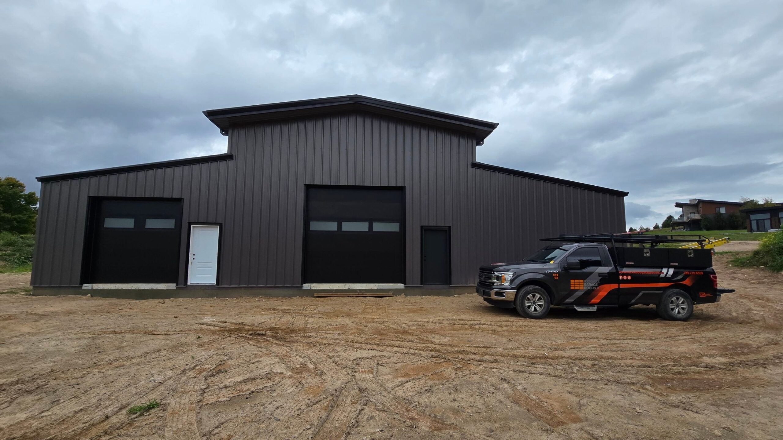 Blue Mountain Barndo - Rockwood Garage Doors